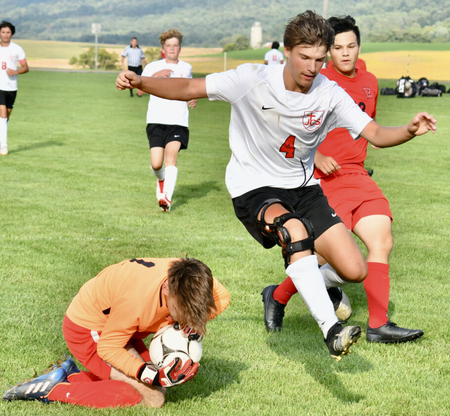 Lions hold off Thunder for 2-1 win | News, Sports, Jobs - The Sentinel